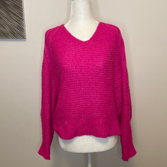 Universal Thread | Sweaters | Universal Threads Pink Sweater | Poshmark